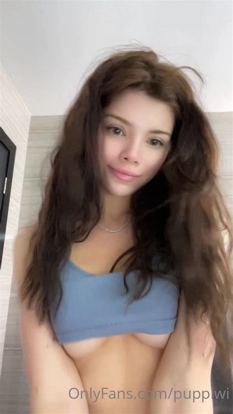 Puppiwii Naked Brushing Teeth