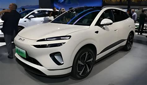 Byd Seal 06 раскрыты характеристики электрической и гибридной версии
