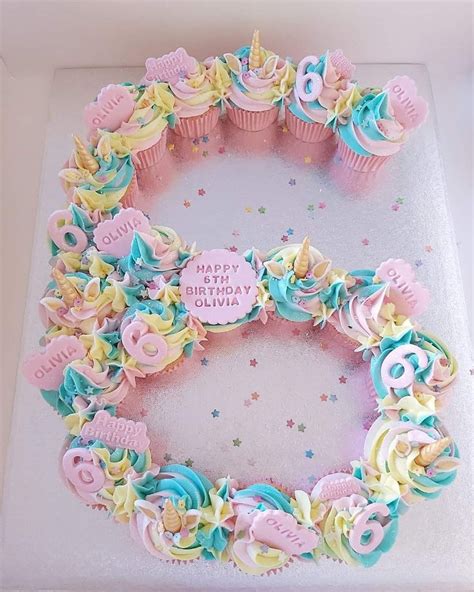 Birthday Cake With Cupcake Wreath