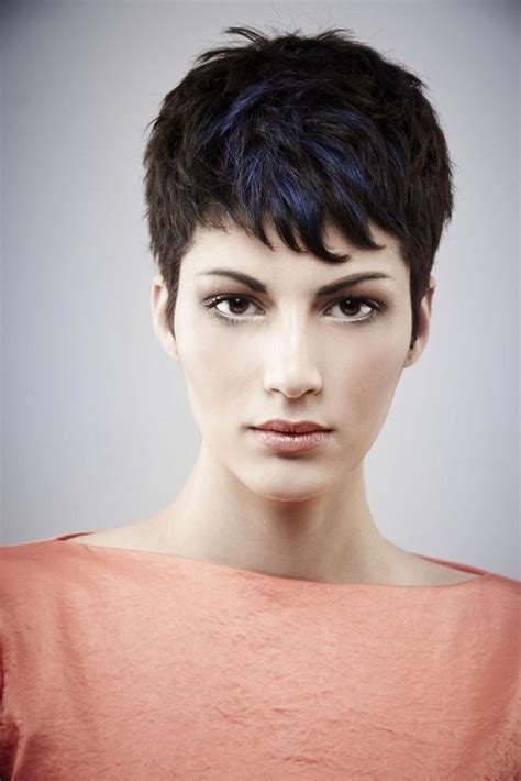 Oblong Face Haircuts