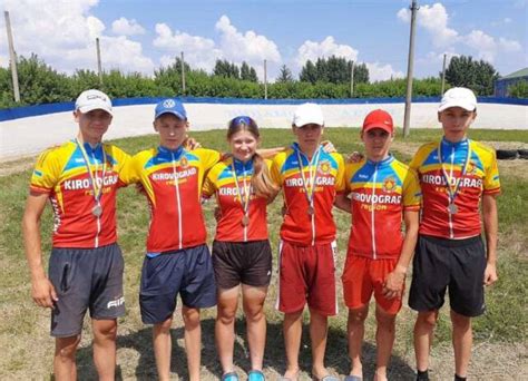 Юні велосипедисти з Кропивницького вибороли на чемпіонаті України золоті срібні та бронзові