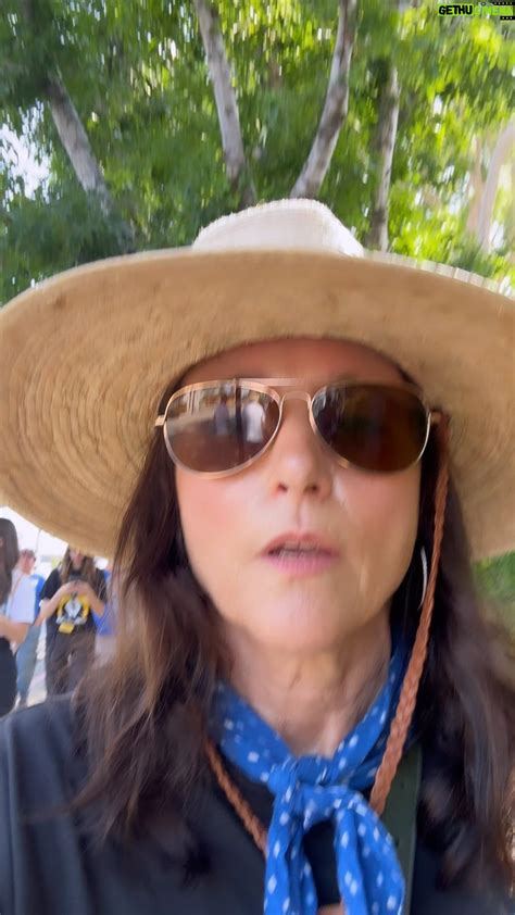 Actor Timothy Simons Hd Instagram Photos And Wallpapers December 2023 Gethu Cinema