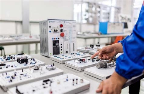 Electron Lab 8 Control And Power Electronics