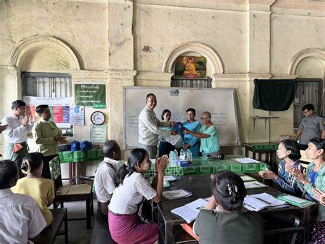 အခြေခံစာတက်မြောက်ရေး သင်တန်းသားများ၊ နည်းပြဆရာ၊ ဆရာမများနှင့် ကြီးကြပ်မ