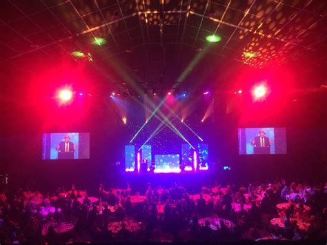 Stacey Brosnan — Cx Network