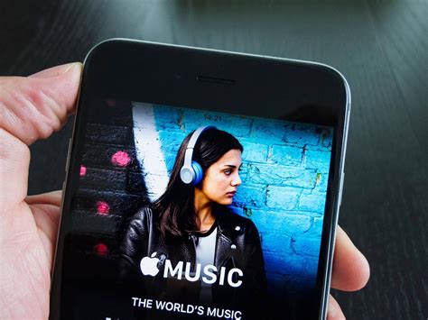 Apple Just Bought An AI Music Startup That Specialises In Adaptive