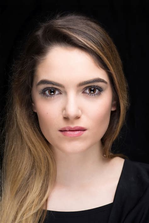 Радина Боршош Artvibe