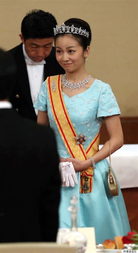 画像が流出眞子さまに続き佳子さまも婚約間近佳子さまの隣のイケメ Yahoo 知恵袋