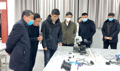 河南省教育厅领导到南阳工艺美术职业学院调研工作