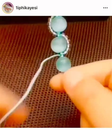 Pin de RemaZarema en ЕСТЬ ИДЕЯ Video Hacer pulseras bisuteria Tutorial de pulsera