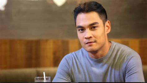 Hisyam Hamid Bangga Dengan Gelaran Datuk Yang Dikurniakan Kepada Aaron Aziz Adi Putra Berita