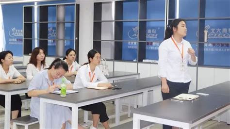参加昆明北大青鸟计算机学校大数据培训，为学好it专业技术努力进取 哔哩哔哩