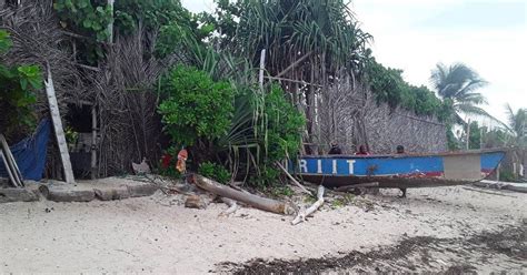 Remote Islanders In Pngs Tewai Siassi And Finschaffen Face Food