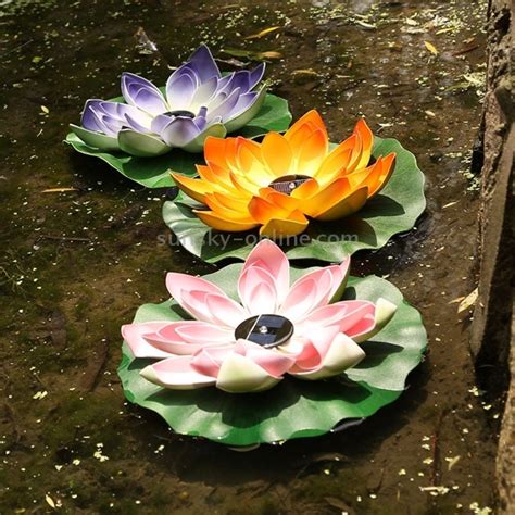 태양 전지판을 가진 방수 연꽃 램프 빛을 뜨는 태양 에너지