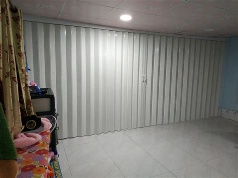 งานติดตั้งฉากกั้นแอร์แบบทึบแยกกลาง ขนาด 4 75x2 20ม ฉากกั้นพีวีซี ฉากกั้นแอร์ ฉากกั้นห้อง