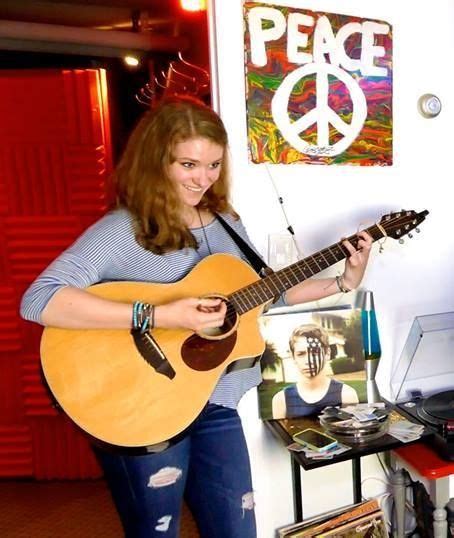 Colleen Wright Performs At Red Ivory Studios Performance Wright Studio