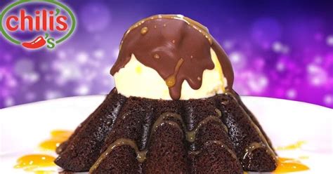 Free Molten Chocolate Cake At Chilis 1st 27 000 Desserts Chocolat