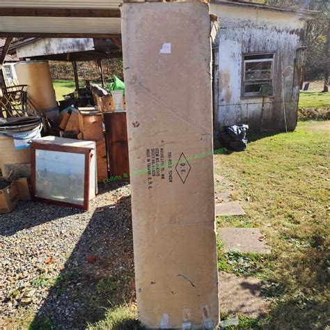 3 Foot Tri Fold Screen Live And Online Auctions On