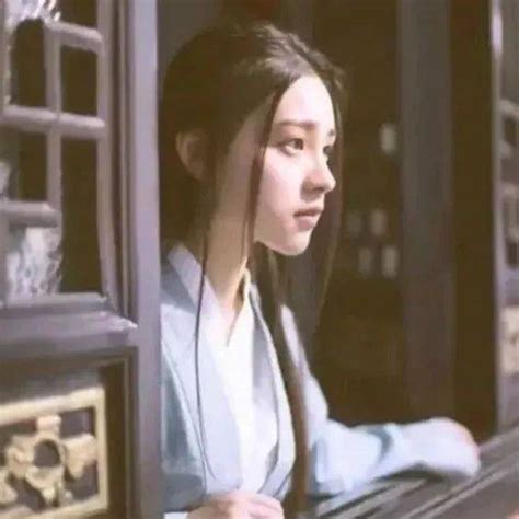 你是我望穿秋水的期盼 慰藉 心田 如潮