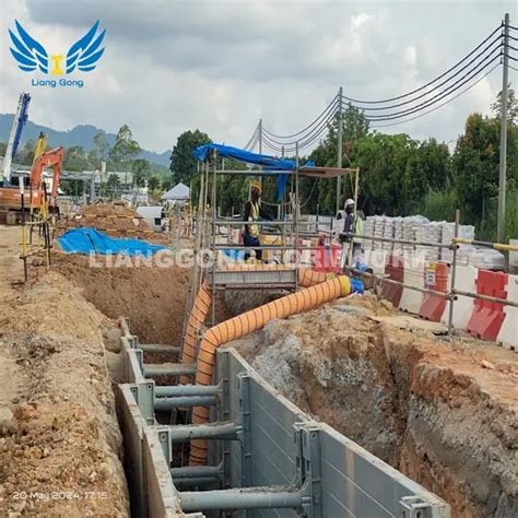 Lianggong Manufactured Best Selling Shoring Trench Box For Pipeline