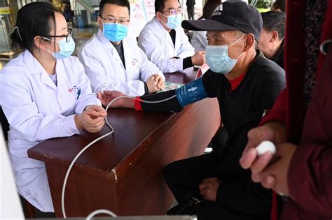 敬畏生命 医患同行麻醉科举办2023年中国麻醉周义诊活动 怀宁县人民医院