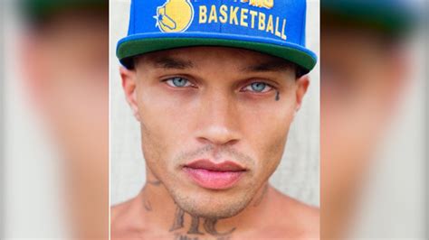 Hot Mugshot Guy Jeremy Meeks Shares First Modeling Head Shot Complex