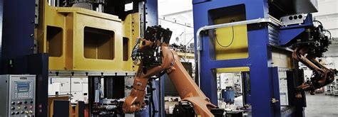 ПОДШИПНИК БУКСОВЫЙ Это роликовый радиальный подшипник с короткими цилиндрическими