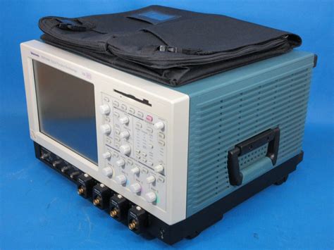 デジタル・フォスファ・オシロスコープ Tds7154b 5m 中古計測器、中古測定器の販売・買取・修理 【インターテック】