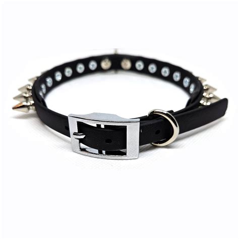 Onyx Spiked Ring Collar Medusa Gothic
