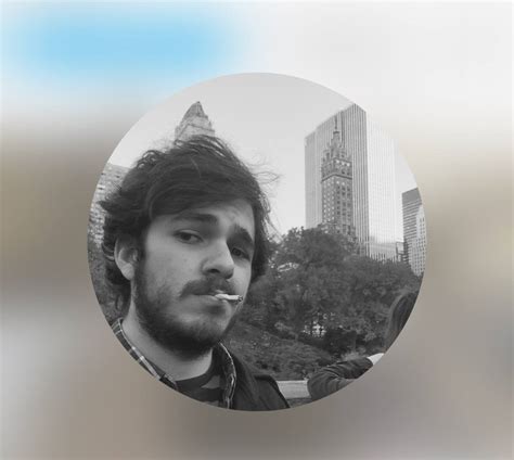 استوری عجیب مونا مهرجویی درباره قتل پدر و مادرش عکس 2 دختر و تک پسر