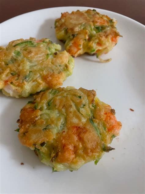 【青萝卜丝鲜虾饼的做法步骤图，怎么做好吃】joyce00下厨房