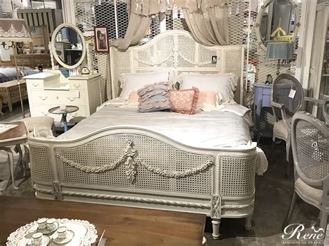 라헨느 프렌치 베드 르네가구