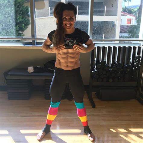 Pin On Girls With Abs