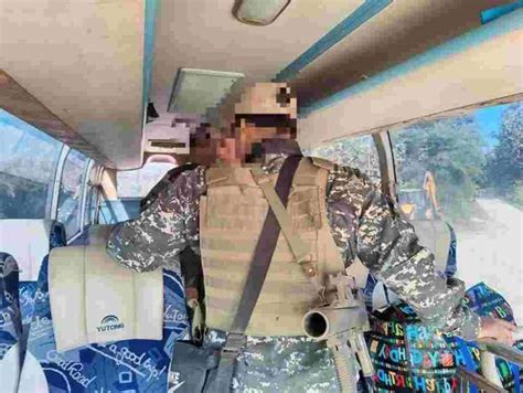 ကလေးဝမြို့အနီးရှိ မဟာမြိုင်ကားလမ်းမကြီးပေါ်တွင် Pdf တပ်ဖွဲ့များက လမ်းပိုင်း လုံခြုံရေး စစ်ဆေးမ