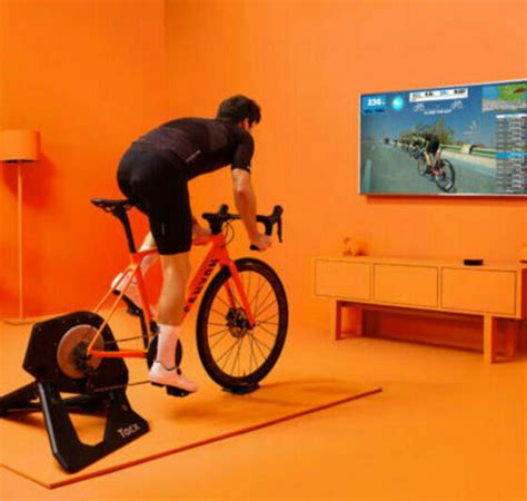 Крутить педали придётся дома 3 вопроса о первом виртуальном чемпионате по велоспорту в