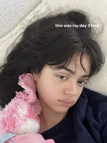 Pin By Bitchy Witchy On Nailea Devora Insta Photo Ideas Clear Face Classy Outfits