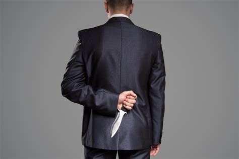 Three Ways To Deal With A Passive Aggressive Person The Angercoach