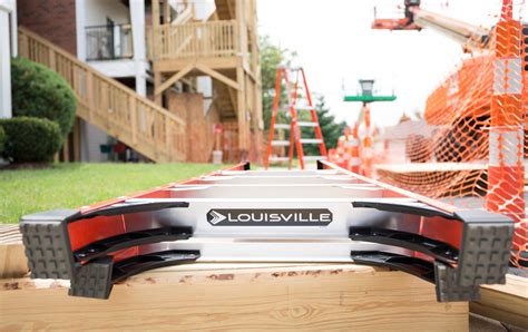 Louisville Ladder 3 Foot Fiberglass Pinnacle Pro Platform Platform