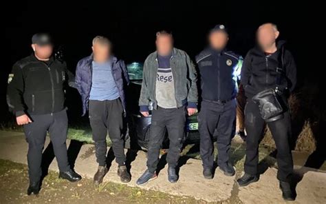 Мешканка Буковини організувала схему переправки ухилянтів до Молдови на човнах ФОТОрепортаж