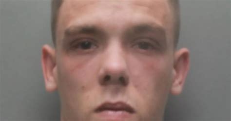 Brave Woman Bit Sex Attackers Finger And Poked Him In The Eye Even
