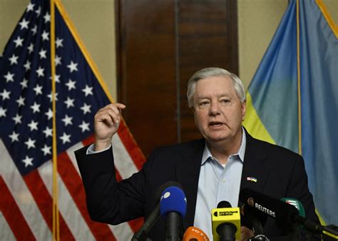 Допомога США сенатор назвав можливі терміни