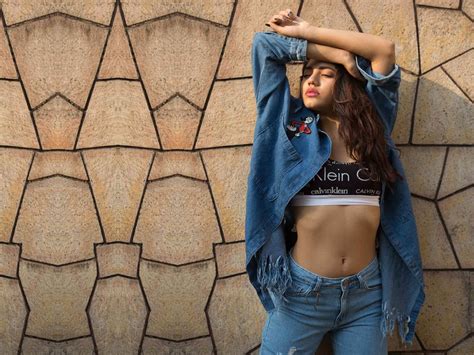 Sonakshi Singh Rawat Hq Wallpapers Sonakshi Singh Rawat Wallpapers