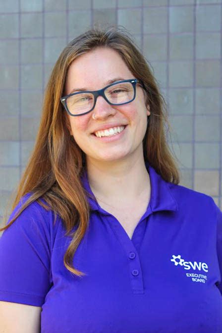 Isabelle Pearsons Instagram Twitter And Facebook On Idcrawl