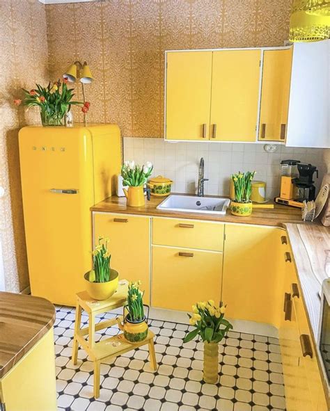 Yellow Kitchen With Black And White Tile Flooring How To Decorate A