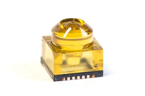 Nachhaltige Satelliten Mit Hilfe Von Li Fi Gigadock® Transceivern Fraunhofer Ipms