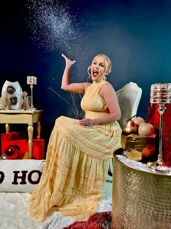 Holly Hollywilloughby Nude Leaks Onlyfans Leaked Models The Fappening Leaked Photos