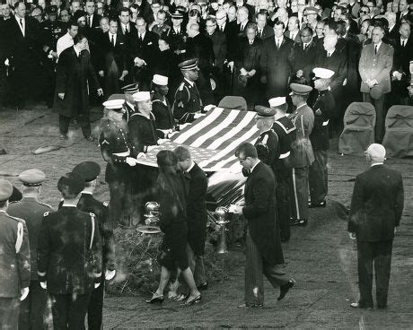 41 Robert F Kennedy Gravesite Stock Pictures Editorial Images And