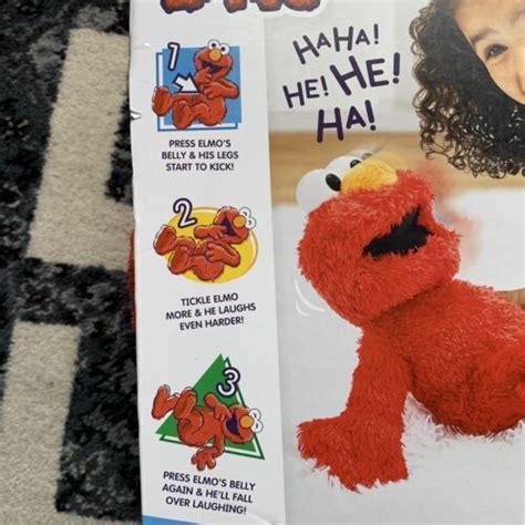 Sesame Street Tickliest Tickle Me Elmo Laughing Talking 14 Inch Elmo