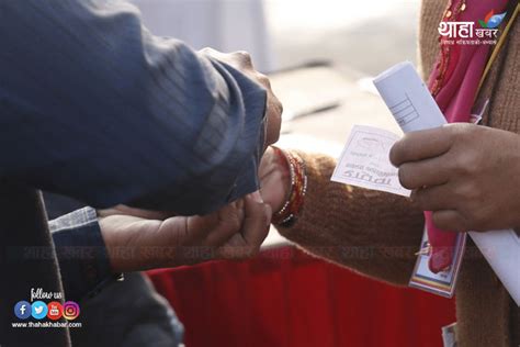थाहा खबर निर्वाचनमा पर्वत १५ वर्षको अवधिमा १५ प्रतिशतले घटे मतदाता