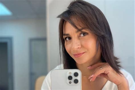 Ілона Гвоздєва з Танців зі зірками задерла сукню завороживши ніжками Які